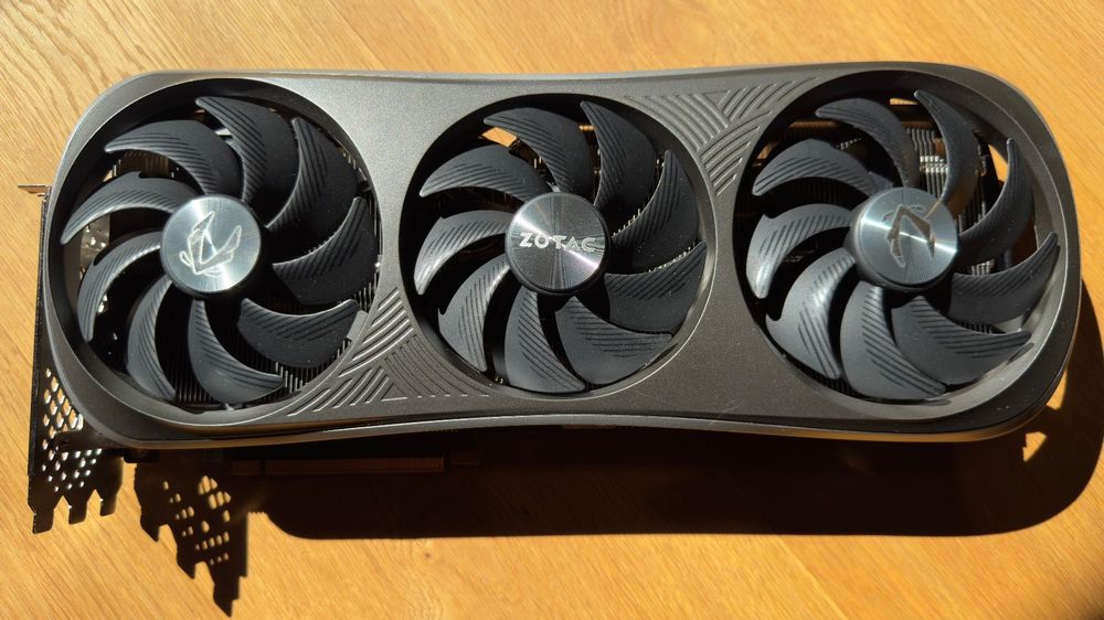 Zotac GAMING GeForce RTX 4090 Trinity - Garantie bis 22.5.26 (Gebraucht ...