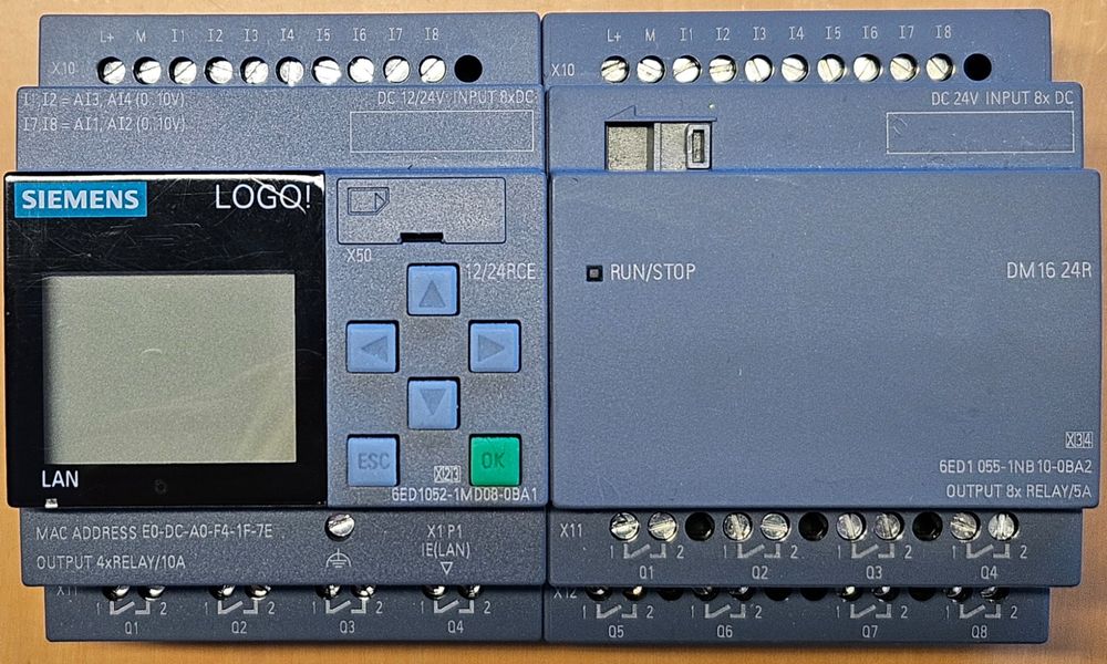 Siemens LOGO 8 12/24RCE inkl. DM16 24R Erweiterung (Gebraucht) in Sils ...
