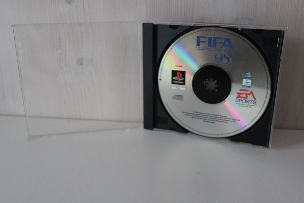 FIFA 98 - Sony PlayStation / PS / PS1 / EA Sports (Gebraucht) in ...