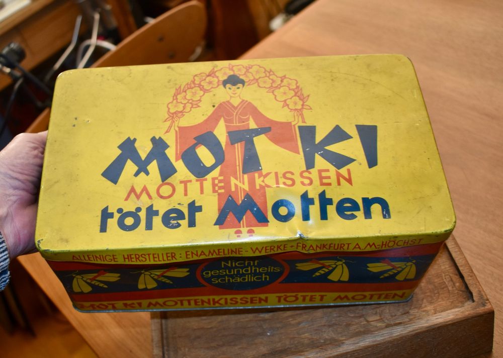 VINTAGE Motki BLECHDOSE tötet Motten (Gebraucht) in Pfaffhausen für CHF ...