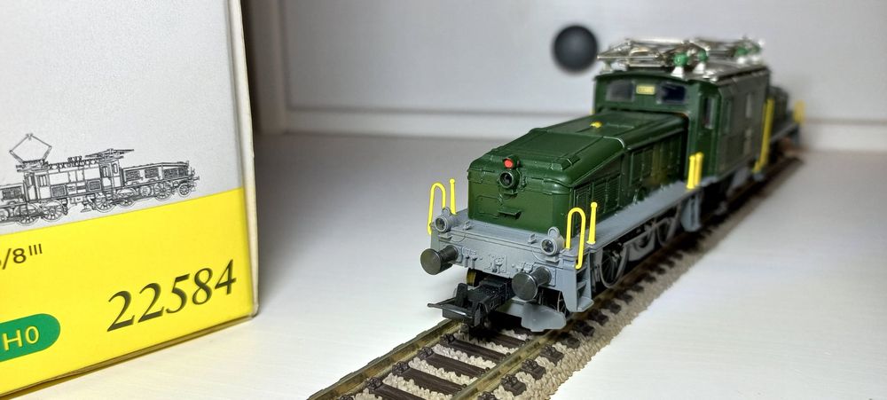 Trix 22584 Krokodil Be 6/8 III 13305 H0 1:87 DC neu (Neu und ...