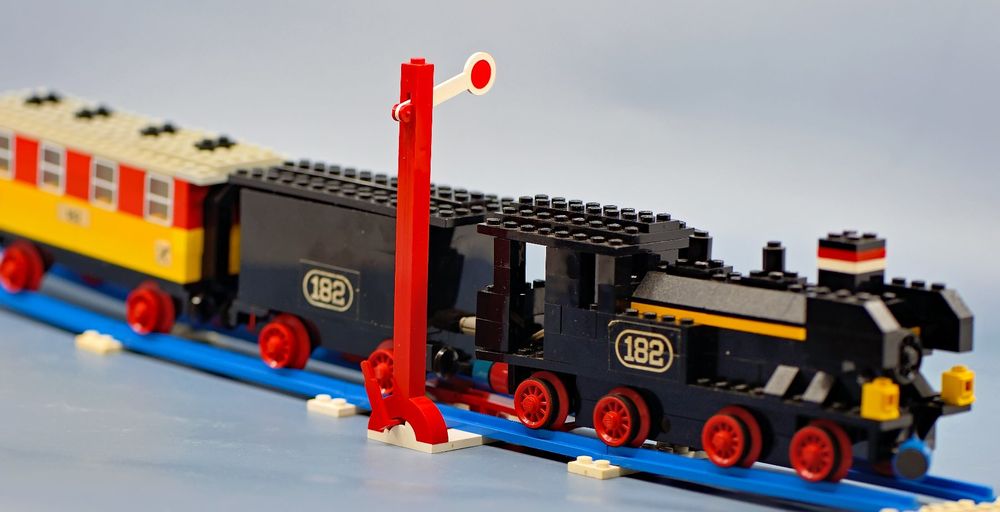 LEGO Set 182: Train Set with Signal [Train: 4.5V] | Kaufen auf Ricardo