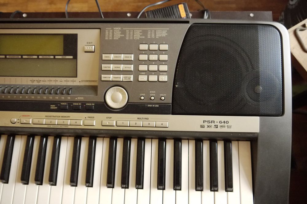 Yamaha Keyboard PSR-640 (Gebraucht) in Erlach für CHF 50 – nur Abholung auf Ricardo kaufen