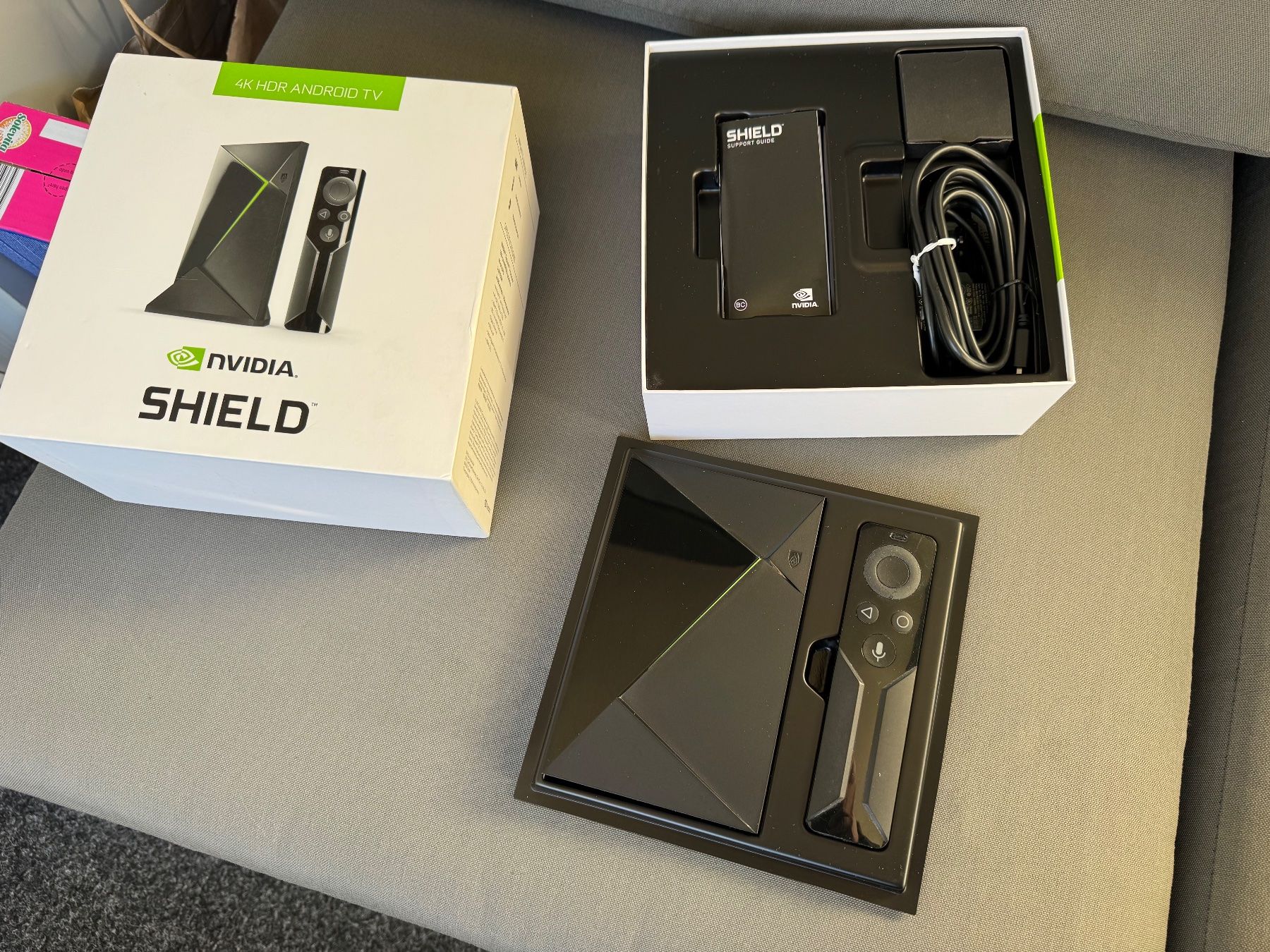 Nvidia Shield TV 4K HDR Streaming Media Player. Comme neuve (D'occasion ...