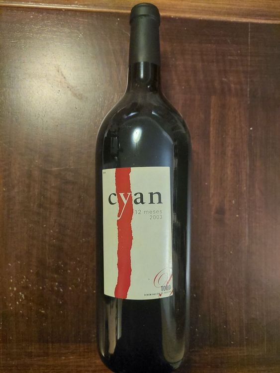 Cyan 12 Meses 2003 Magnum (Neu (gemäss Beschreibung)) in Zürich für CHF ...