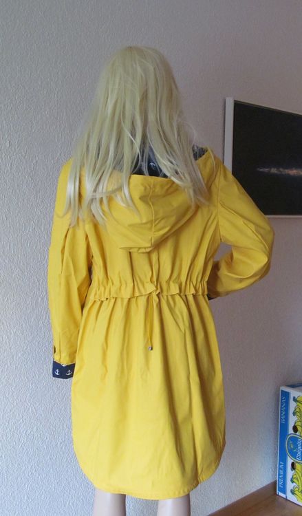 NEU gelber Lackmantel Regenmantel Friesennerz DramaDrop (Neu und originalverpackt) in ...