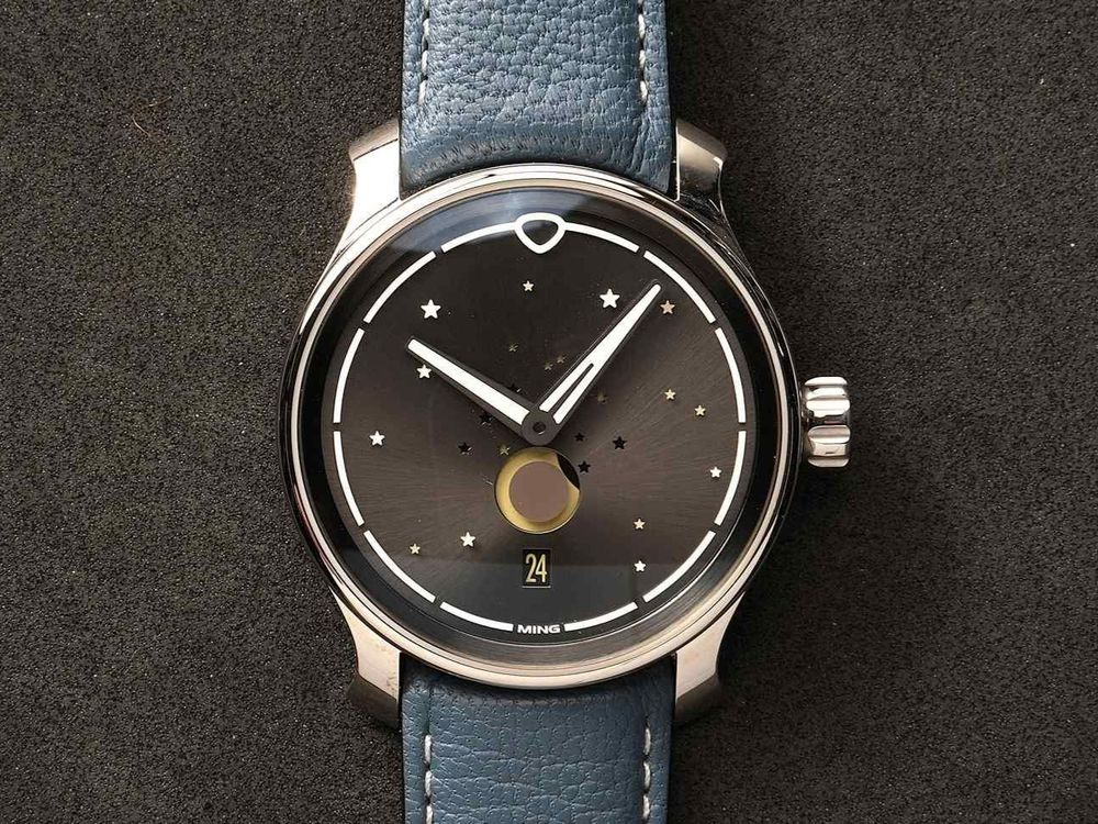 MING 37.05 Moonphase series 2, full set (Gebraucht) in Luzern für CHF ...