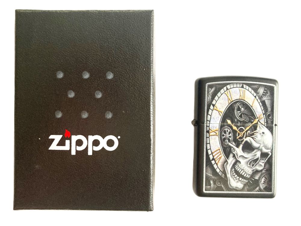 Zippo Skull Clock (Neu und originalverpackt) in Menziken für CHF 65 ...
