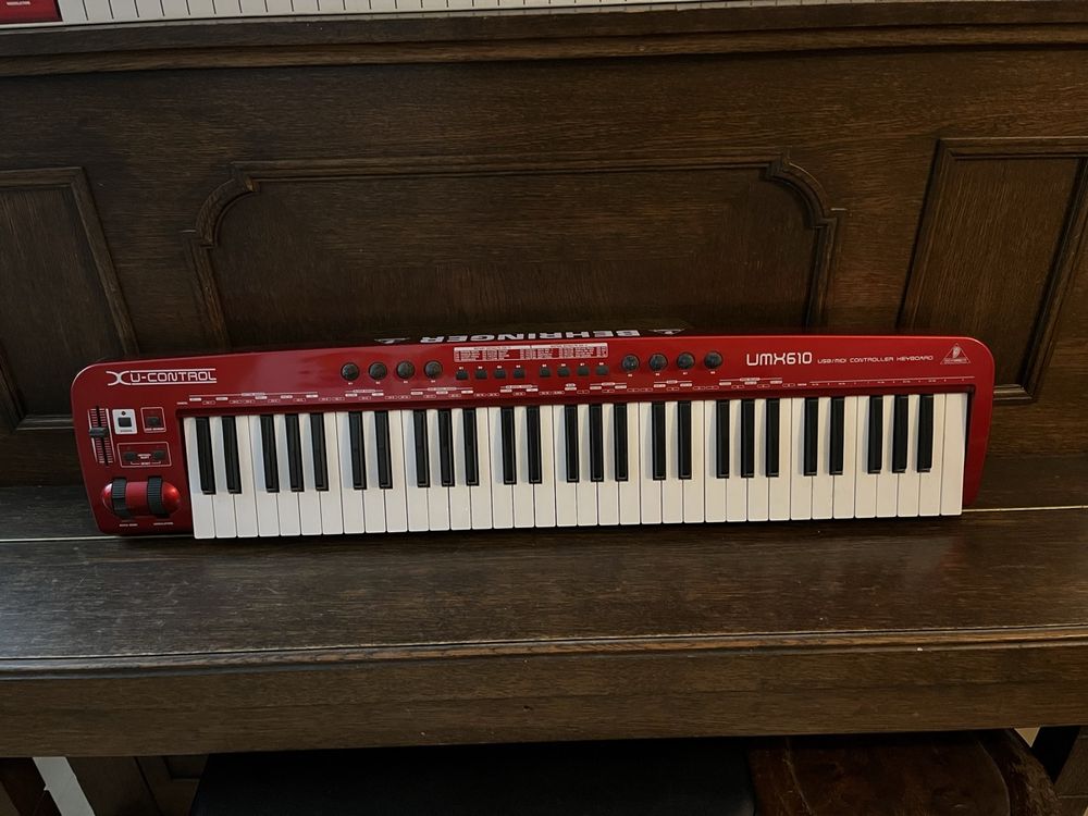 Behringer Umx610 61 Note Controller Keyboard Kaufen Auf Ricardo