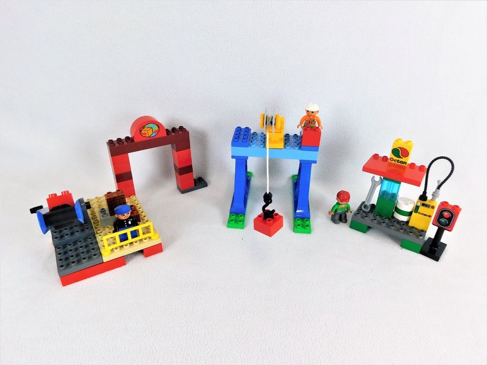 Eisenbahn Set 113-teilig Lok mit Batterien LEGO (Gebraucht) in Bülach ...