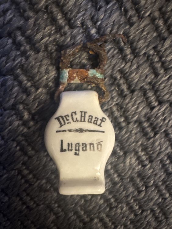 Antica chiusura in porcellana Dr.Haaf Lugano (Usato) a Bidogno per CHF ...