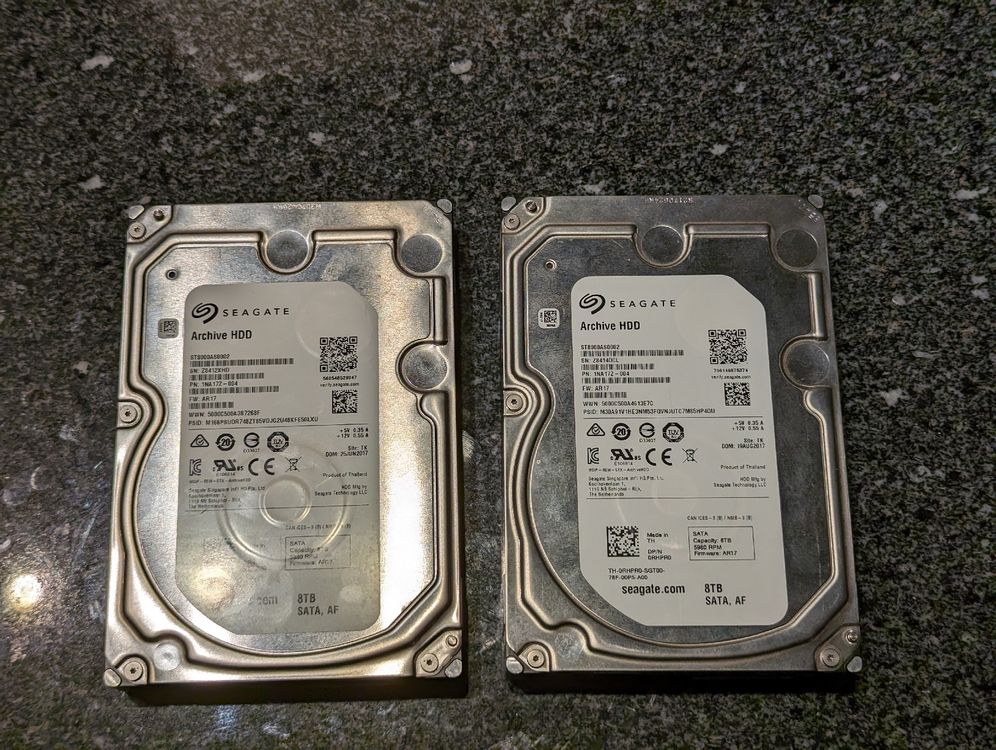 2x SEAGATE ARCHIVE HDD 8TB | Kaufen auf Ricardo 2x SEAGATE ARCHIVE HDD 8TB | Kaufen auf Ricardo