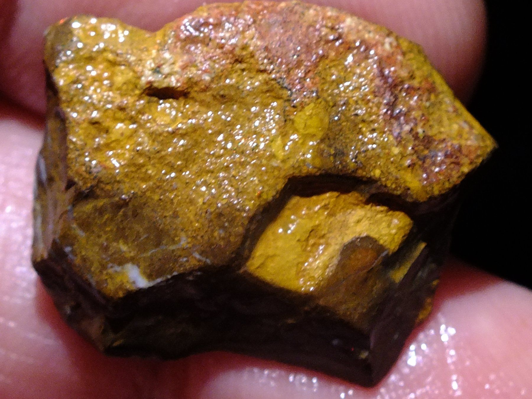 BOULDER ROH OPAL 27 Karat Gebot 1.- Elektrisch Rot feuer (Neu und ...