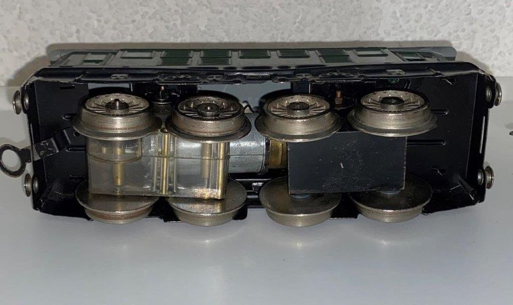 Distler E-Lok E44 Blechbahn 4,5V mit Zug Bahnhof etc. Spur 0 (Gebraucht) in Aesch BL für CHF 121 ...