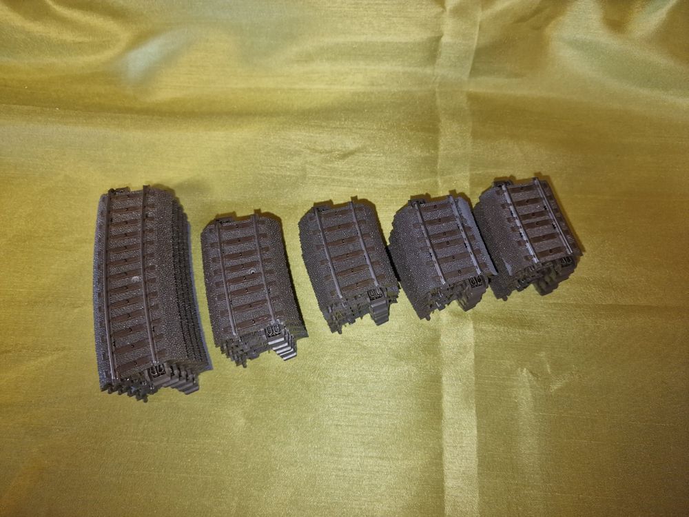 Märklin H0 - C-Gleis 25 Stück gebogene Ausgleichsstücke (Gebraucht) in ...