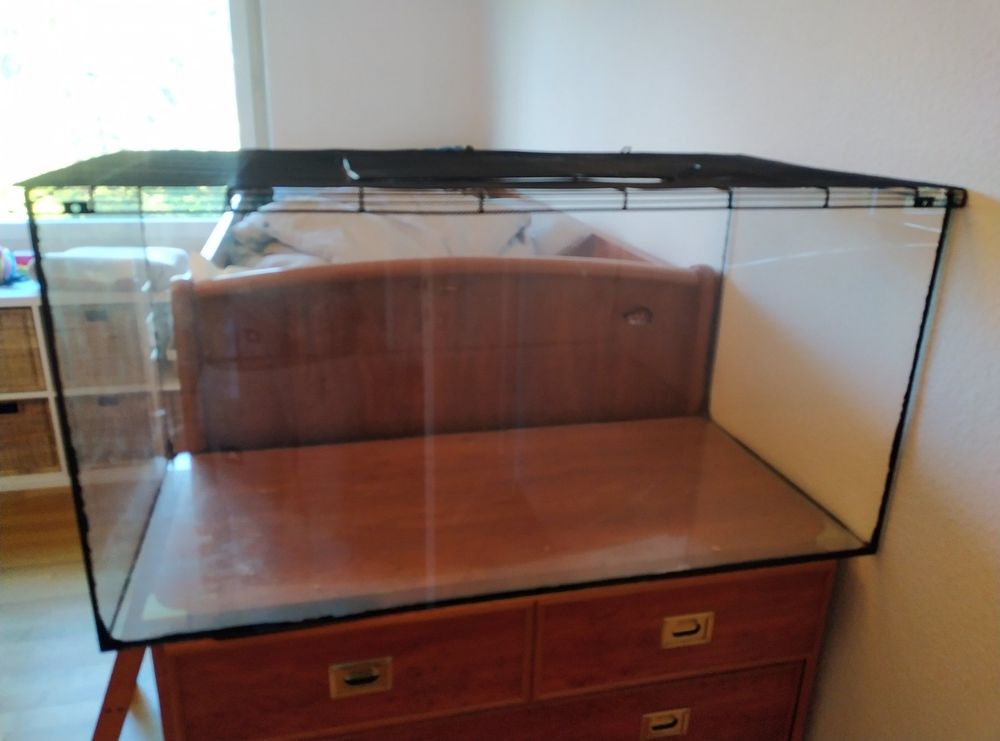 Terrarium 100x50x50 (Gebraucht) in Zürich für CHF 2 – nur Abholung auf ...