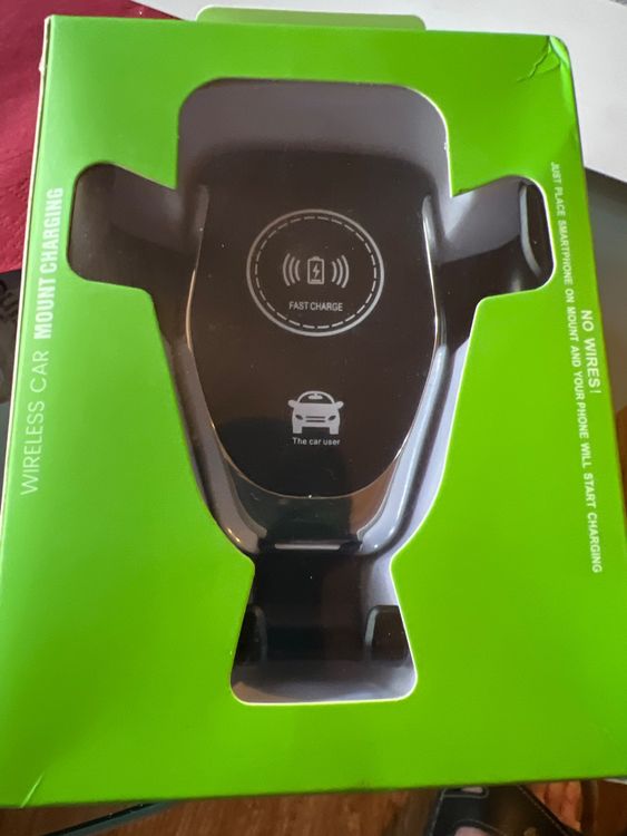 Autohalterung und Wireless Ladung sowie Earbuds | Kaufen auf Ricardo