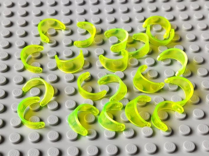 LEGO Minifig Headgear - 20x Trans-Neon Green Visor - 2447 | Kaufen auf ...