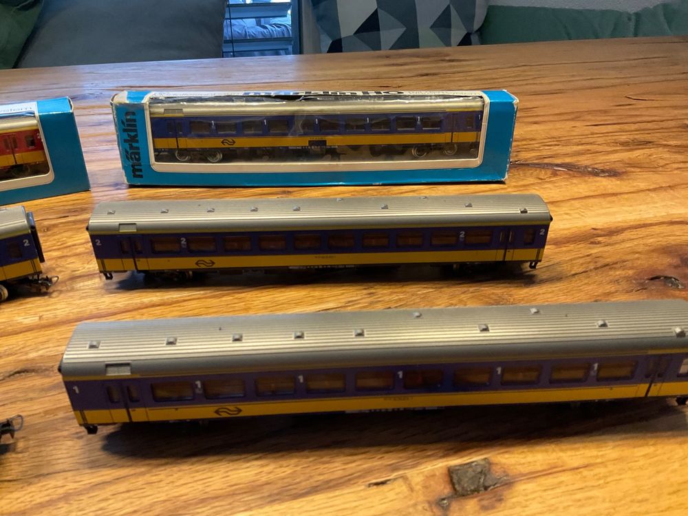 Märklin 3326/ NS 1631, Analog mit 6 Personenwagen (Neu und originalverpackt) in Triesenberg für ...