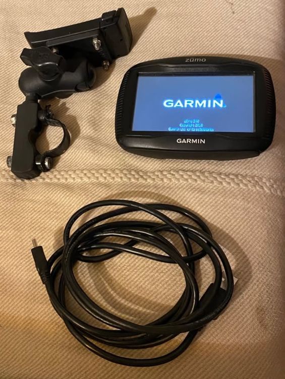GPS GARMIN ZUMO 340 LM (Gebraucht) in sugiez für CHF 56 – mit Lieferung ...