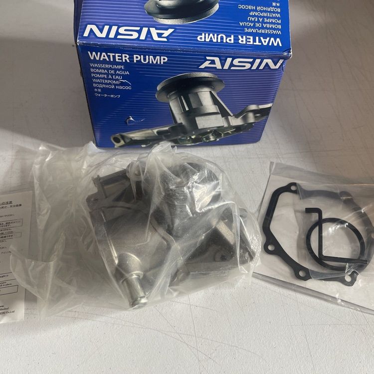 Neue Wasserpumpe / für div. Subaru Modelle / Aisin WPF-002 (Neu und originalverpackt) in Wald ZH ...