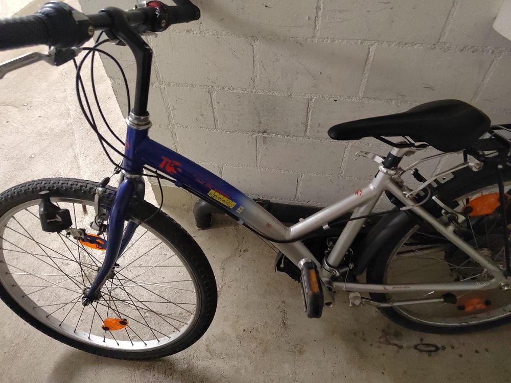 Velo für 6jährige bis 12jährige ca. (Gebraucht) in Greifensee für CHF 20 – nur Abholung auf ...