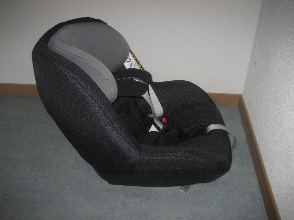 2 Way Pearl Pro I-Size Smart ISize für one oder 3 way 9-18kg | Kaufen auf Ricardo