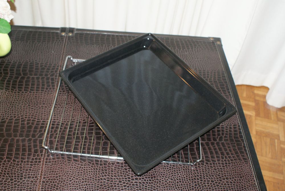 Backblech & Backrost Set für Backofen 43/37cm (Gebraucht) in Horgen für ...