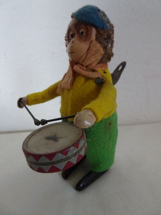 Schuco Blechfigur Affe mit Trommel Tanzfigur (Gebraucht) in Siebnen für ...