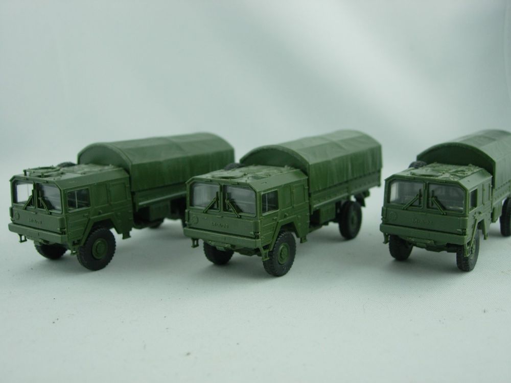 ROCO Minitanks Lot 1: 3 x MAN Militär LKW 5to MIL, Nr. Z-293 | Kaufen ...
