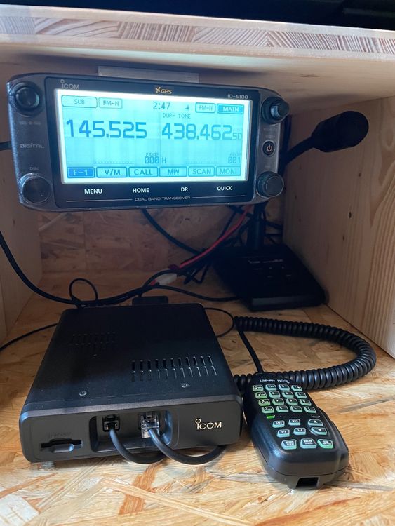 Icom ID-5100 Dual Band Mobilgerät (D'occasion) à Sternenberg pour CHF ...