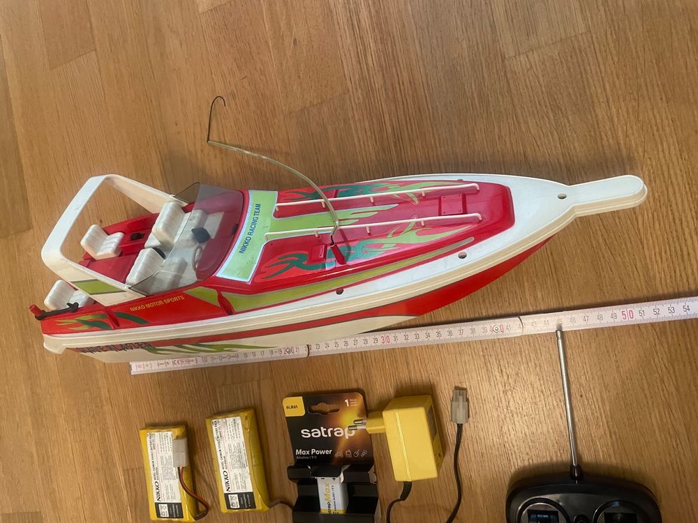Vintage RC Speedboat NIKKO Wave Blaster (Gebraucht) in Zürich für CHF ...