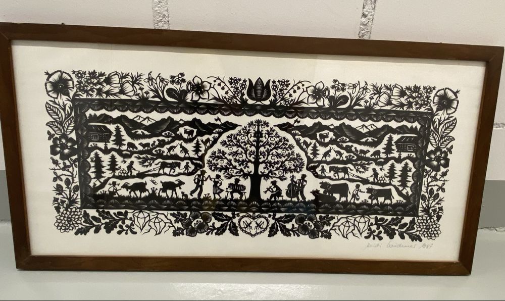 Scherenschnitt „Wiese“ von Heidi Widmer (Gebraucht) in Frauenkappelen für CHF 530 – nur Abholung ...