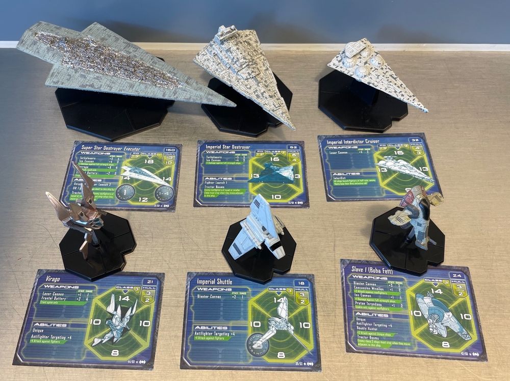 STAR WARS 300 Miniatures Starship Battle Empire vs Alliance (Gebraucht ...