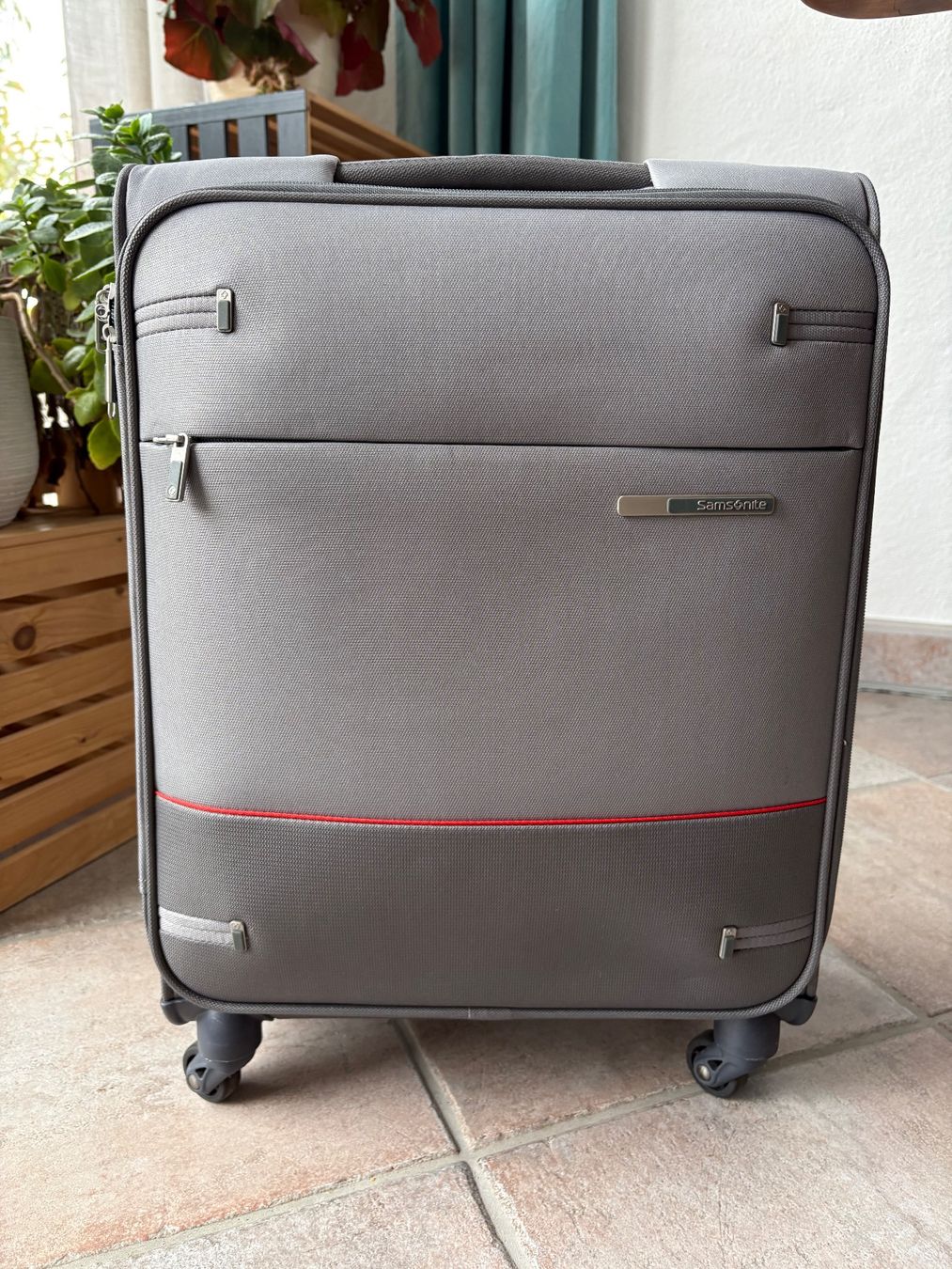 Samsonite Base Boost 55cm 4 Rad Handgepäck Koffer (Gebraucht) in ...