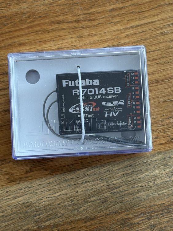Futaba R7014SB FASSTest 2.4GHz Empfänger – 14-Kanal S.BUS2 H (Neu und ...