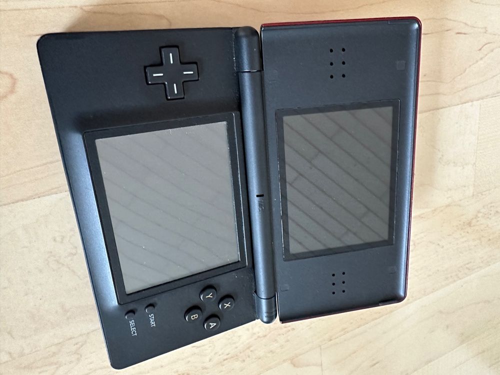 Nintendo DS Lite (Gebraucht) in Niedergösgen für CHF 40 – mit Lieferung ...