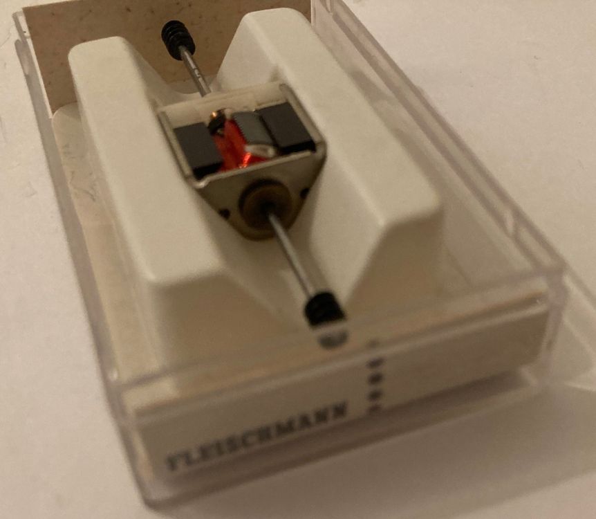 Modelleisenbahn - Motor 9519 - Fleischmann - Spur N (Gebraucht) in ...