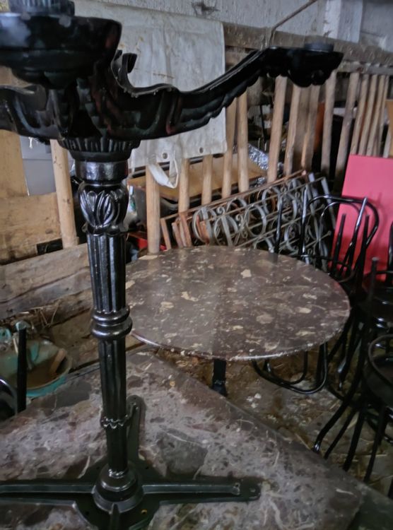 Lot de tables et chaises (Gebraucht) in Vicques für CHF 850 – nur ...