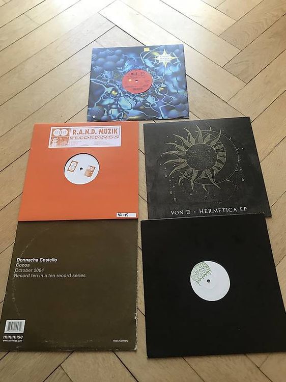 Electro Vinyl Sammlung (Gebraucht) in Bern für CHF 49 – nur Abholung ...