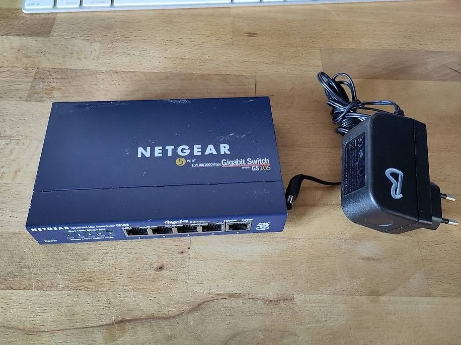 Netgear 5 Port Gigabit Switch - GS105 | Kaufen auf Ricardo
