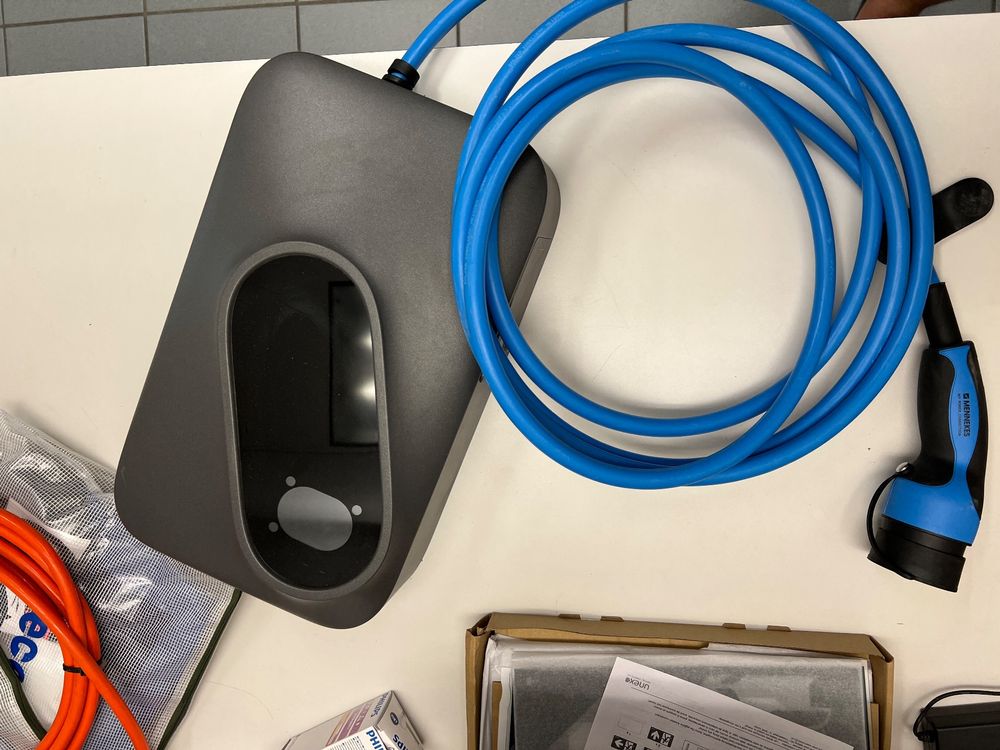 Etrel Ladestation Wallbox 22kW Typ 2 mit Kabel (Gebraucht) in Adlikon b ...