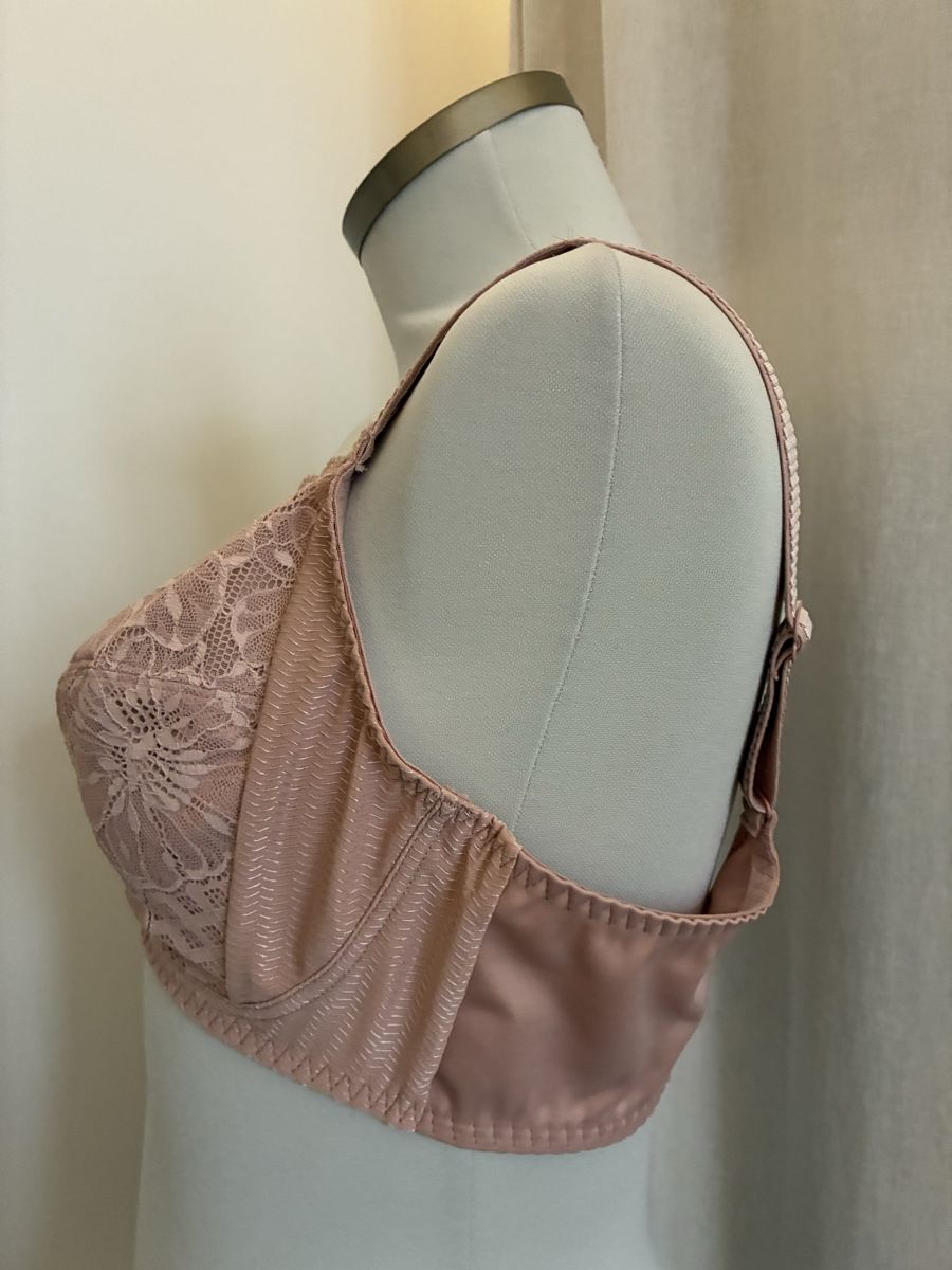 Chantelle BH Grösse 85D, ohne Bügel- ungetragen! (Neu und ...