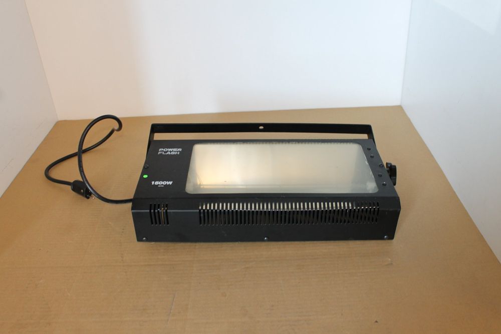 Disco Strobe Power Flash Stroboskop 1500W (Gebraucht) in Chur für CHF ...