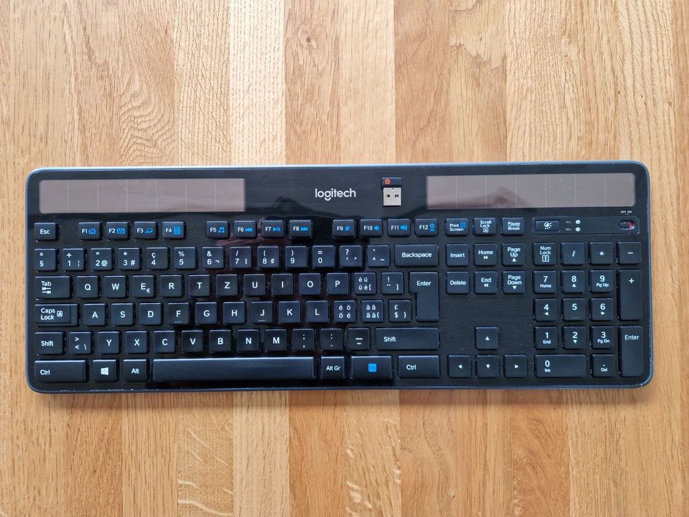 Clavier sans fil solaire Logitech K750 (Gebraucht) in Etoy für CHF 20 ...