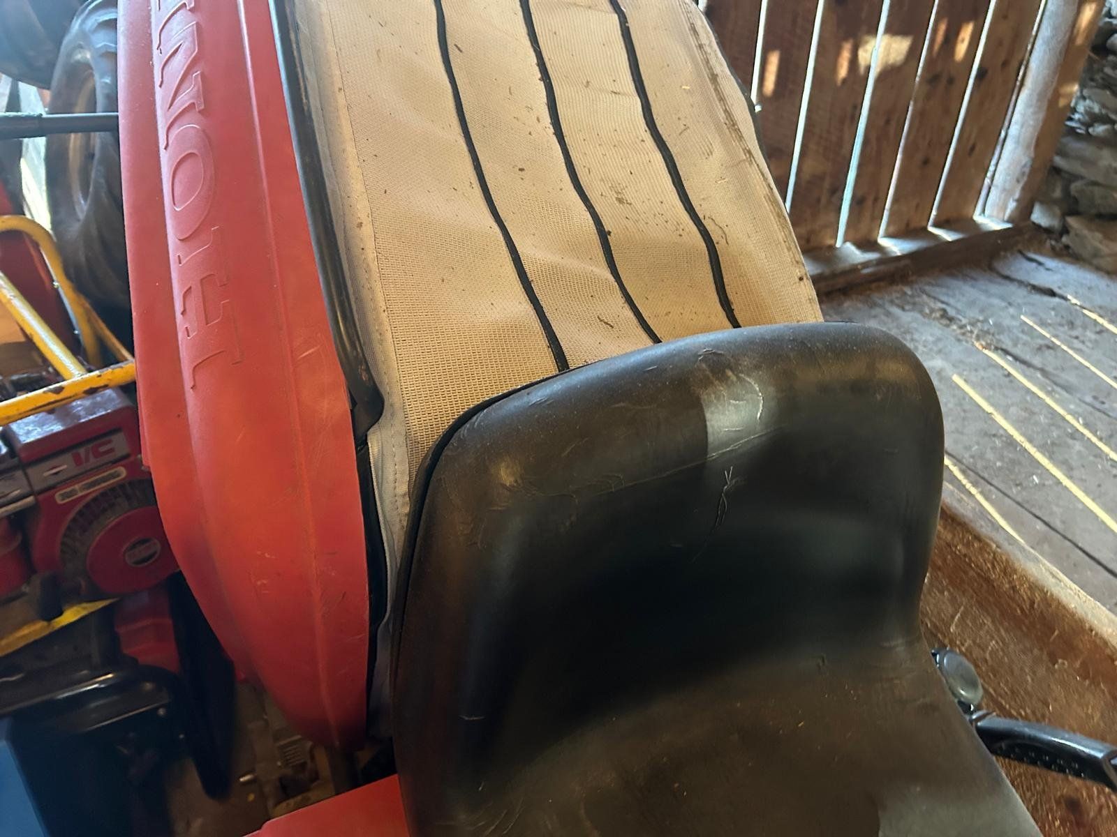 Honda V-Twin Hydrostatic (Defekt) in Cazis für CHF 410 – nur Abholung auf Ricardo kaufen