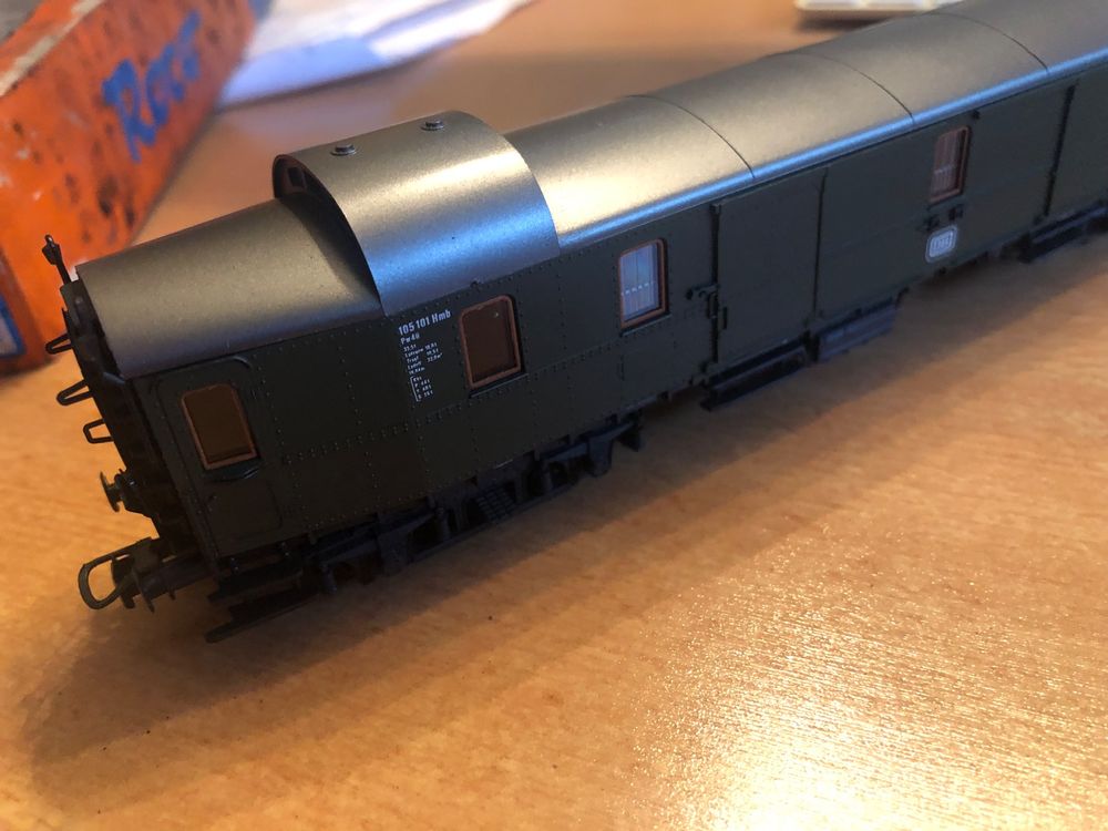 Roco 4220S Gepäckwagen der DB, grün | Kaufen auf Ricardo