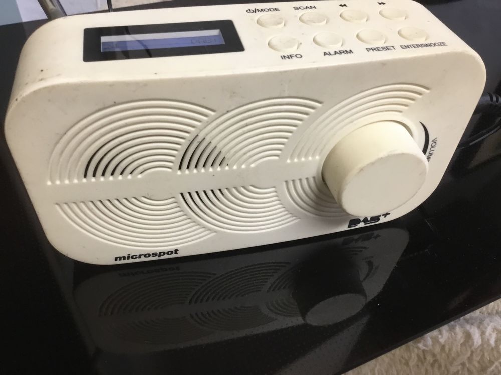 DAB+ Radio microspot (Gebraucht) in Courtaman für CHF 6 – mit Lieferung ...