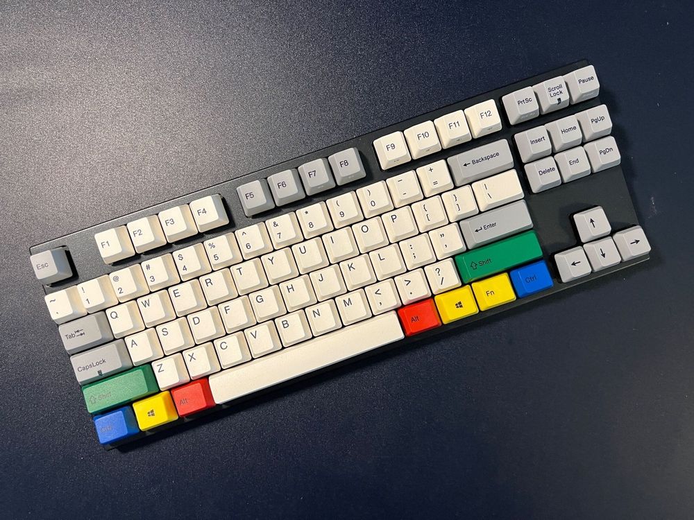 Varmilo VA87M RGBY | Kaufen auf Ricardo