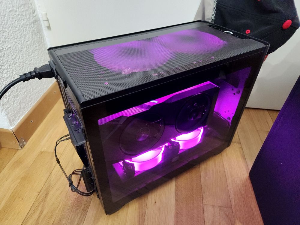 Mini Gamer RGB PC mit AMD Ryzen5 und RTX 2070 Super (Gebraucht) in ...
